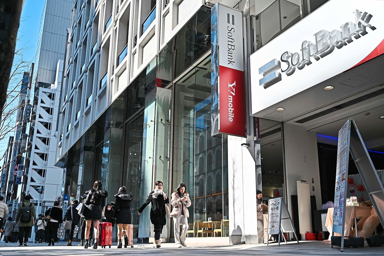 SoftBank poised for best quarter in years | The Star