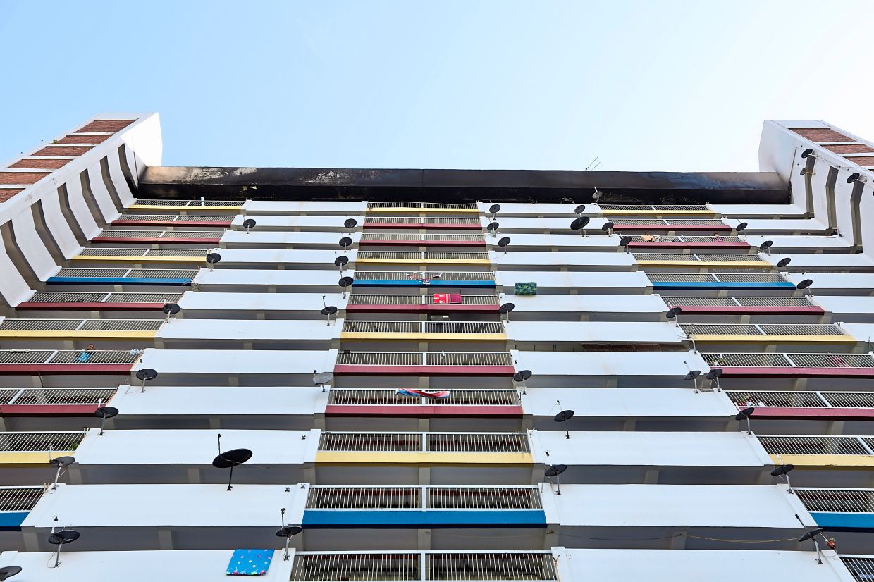 ‘Upgrade old facilities at public housing’ | The Star