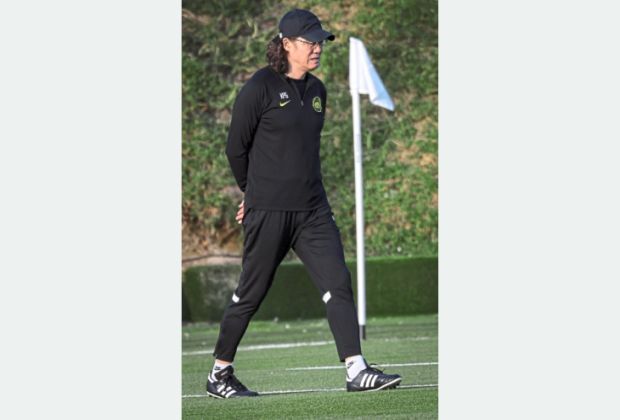 Football: Kim’s here to stay | The Star