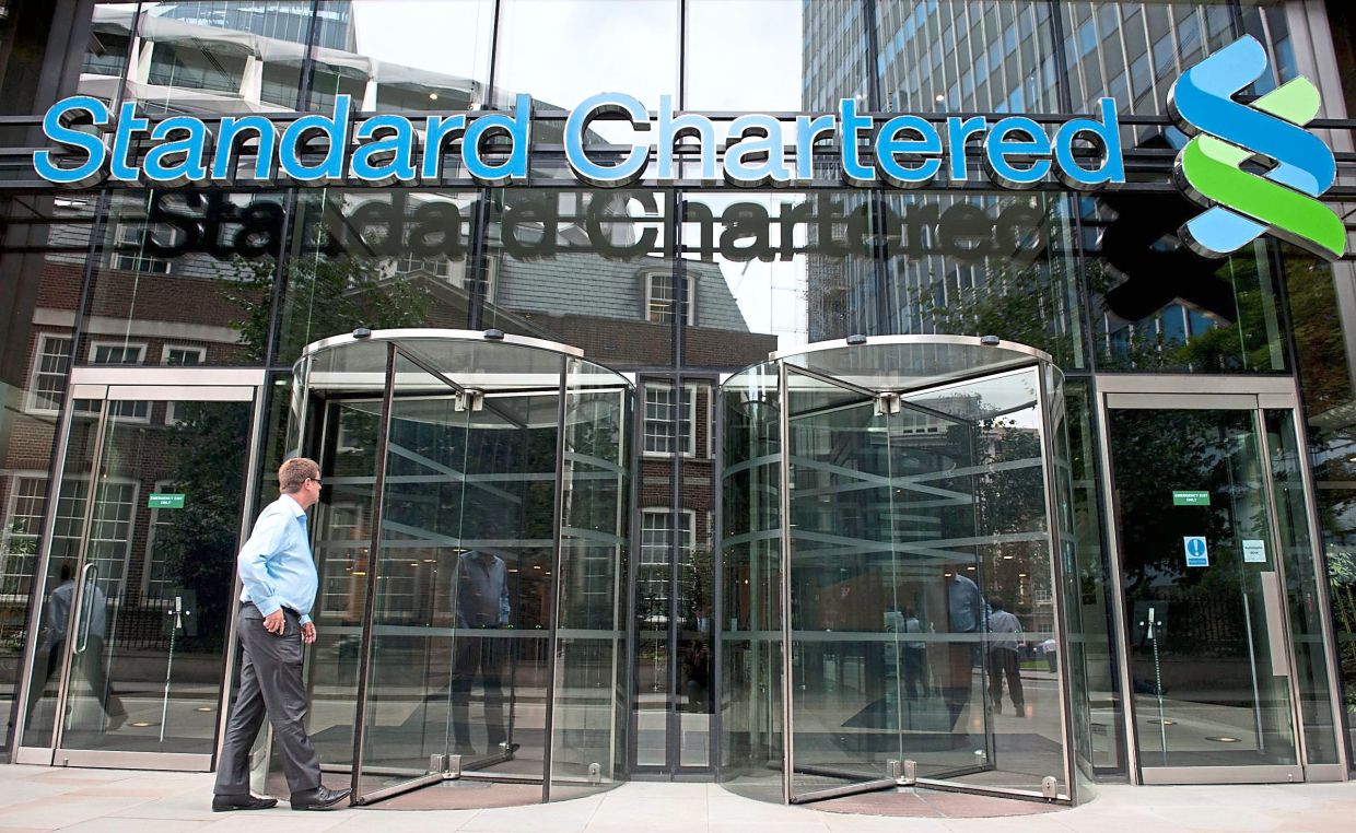 StanChart weighs break up of investment bank | The Star