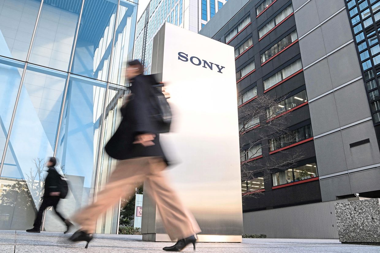 Sony hikes profit forecast on financial services gain | The Star