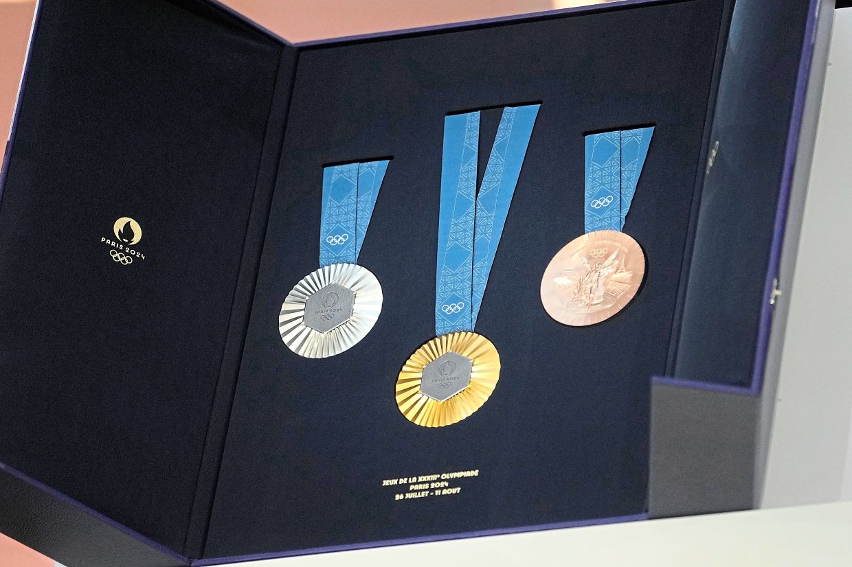 Athletics: Olympics medals will have a piece of Eiffel Tower | The Star
