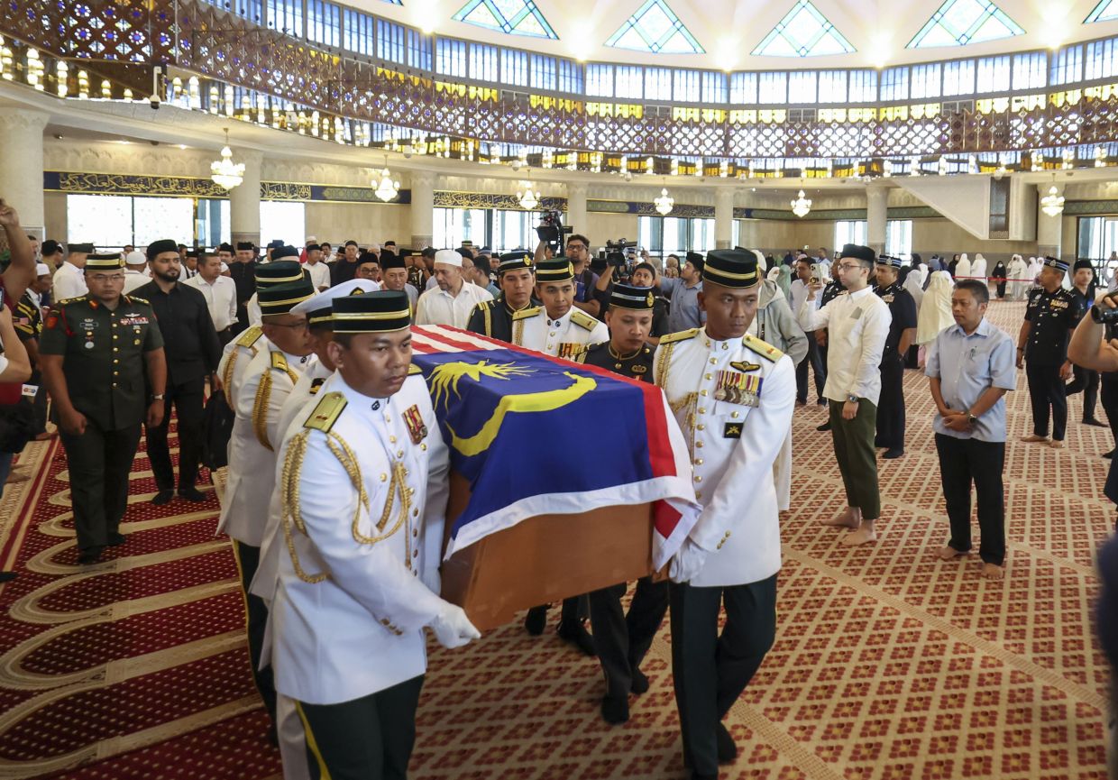 Photo Gallery: Ex-Sarawak governor Taib Mahmud passes away | The Star