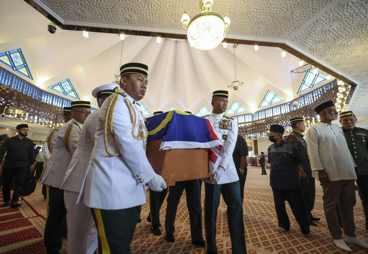 Photo Gallery: Ex-Sarawak governor Taib Mahmud passes away | The Star