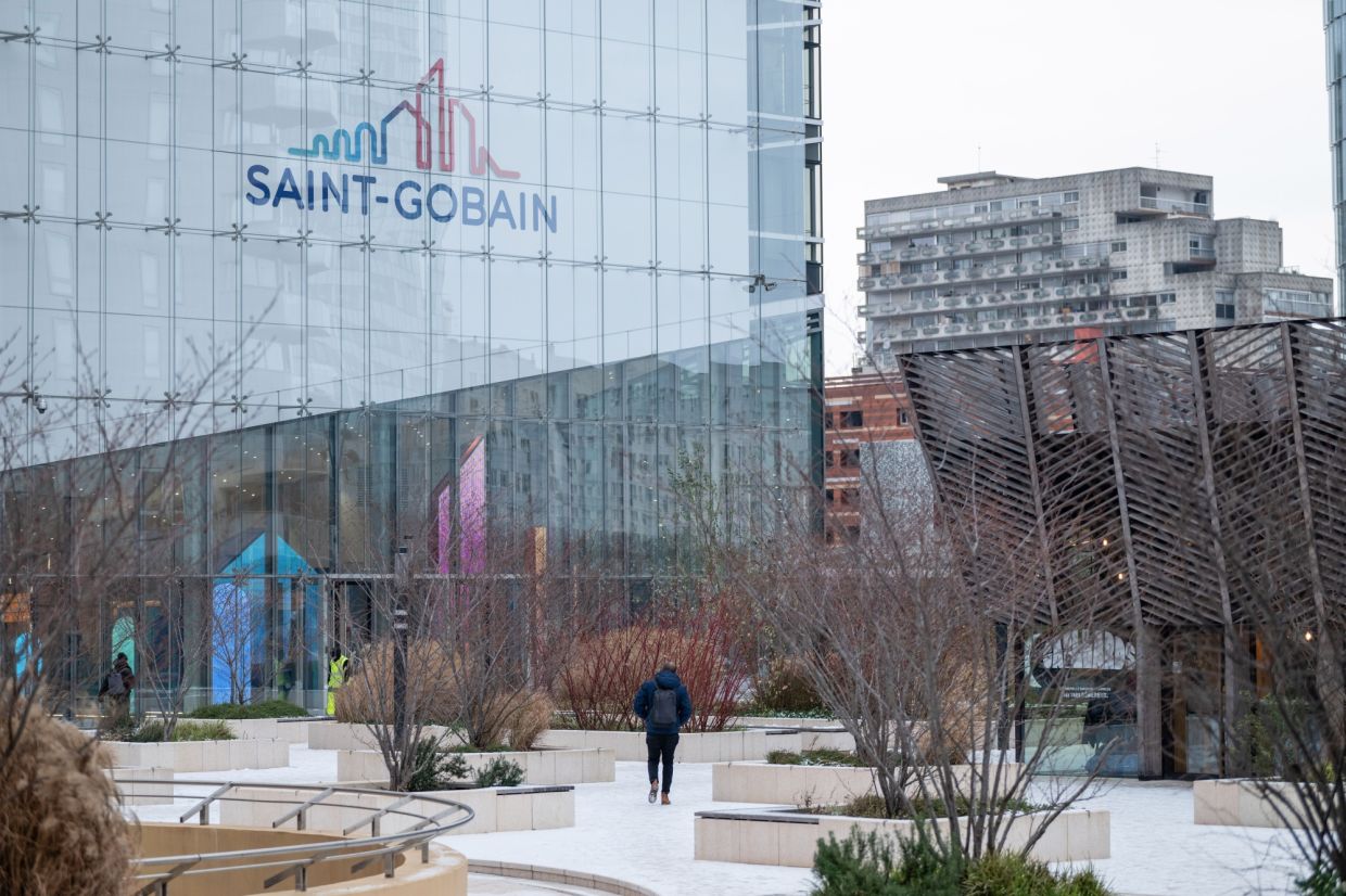 Saint-Gobain offers to buy rival CSR in US$2.8bil deal | The Star