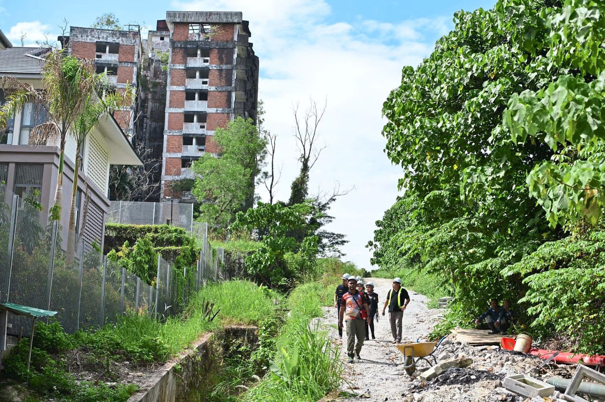 MPAJ plans to demolish rest of Highland Towers | The Star
