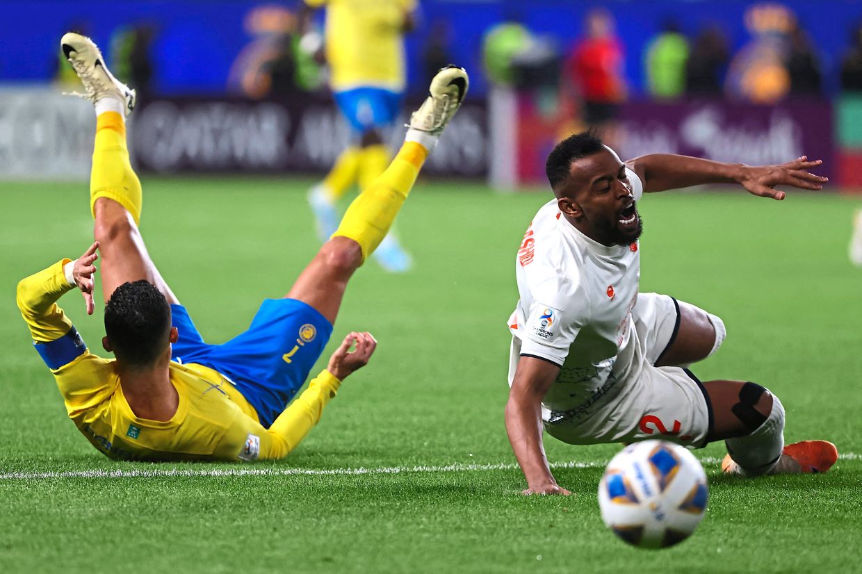 Football: Out of their league | The Star