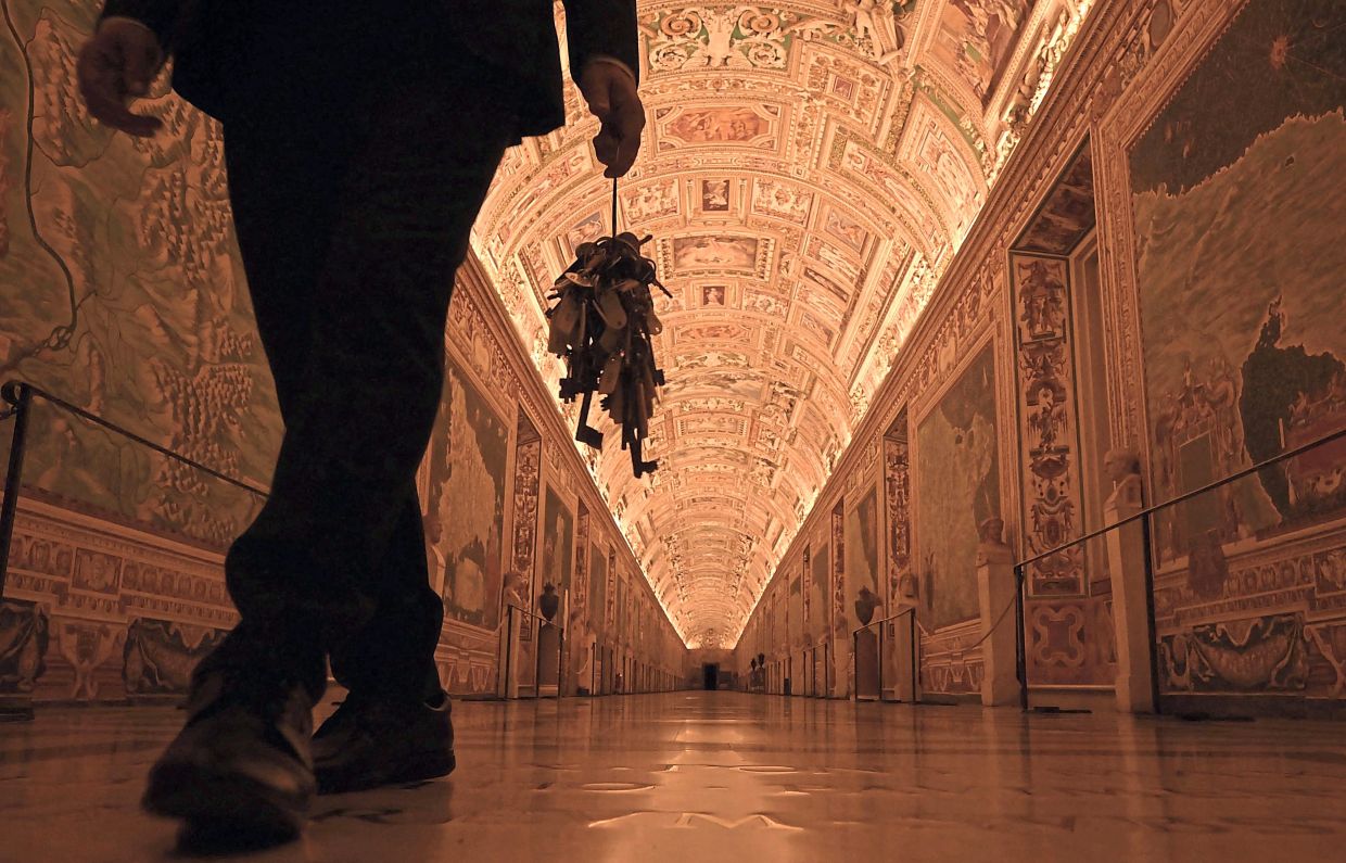 Meet the keeper of the Vatican's 2,797 keys | The Star