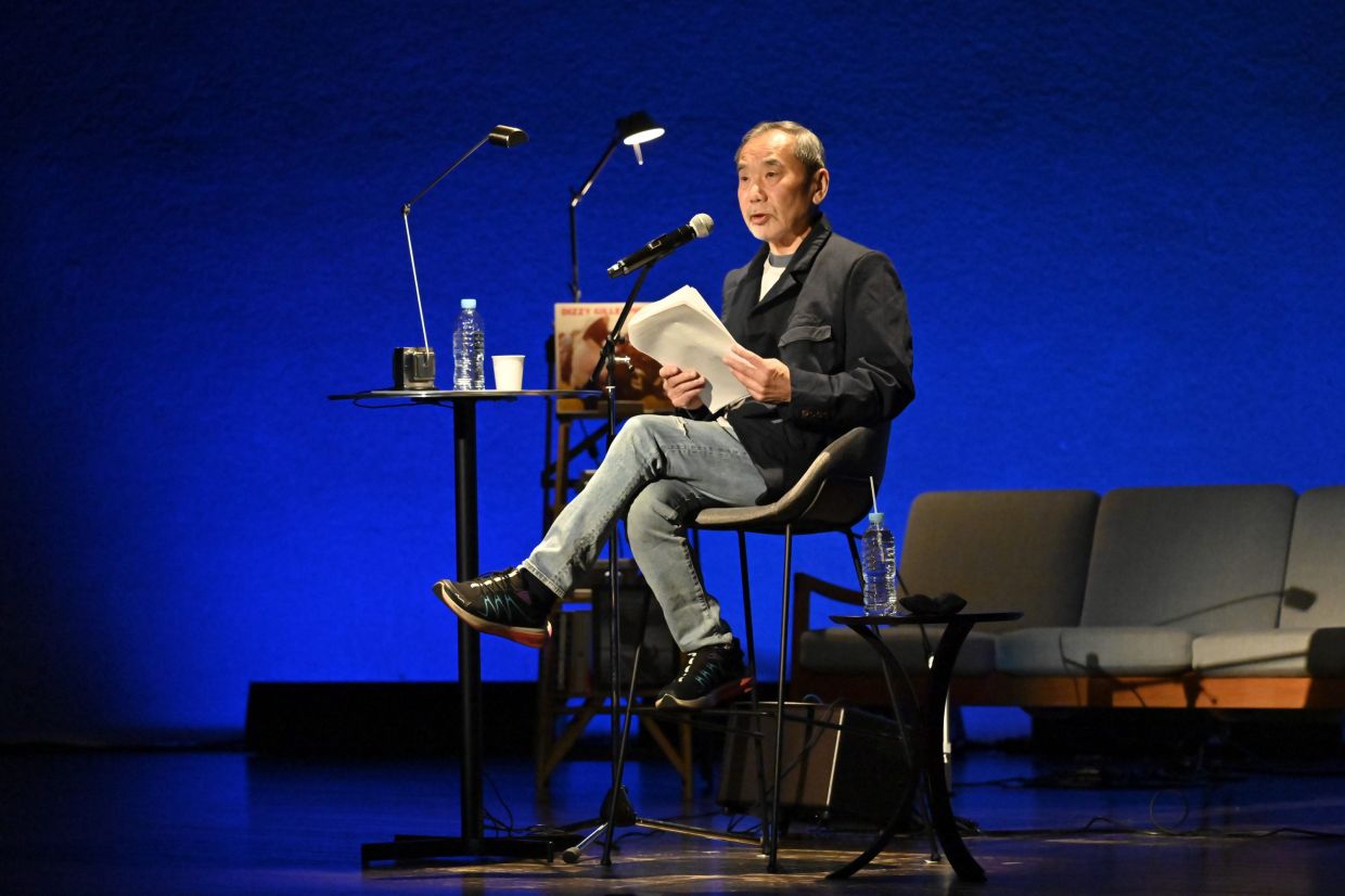 Haruki Murakami unveils his new short story at a Tokyo literary event ...