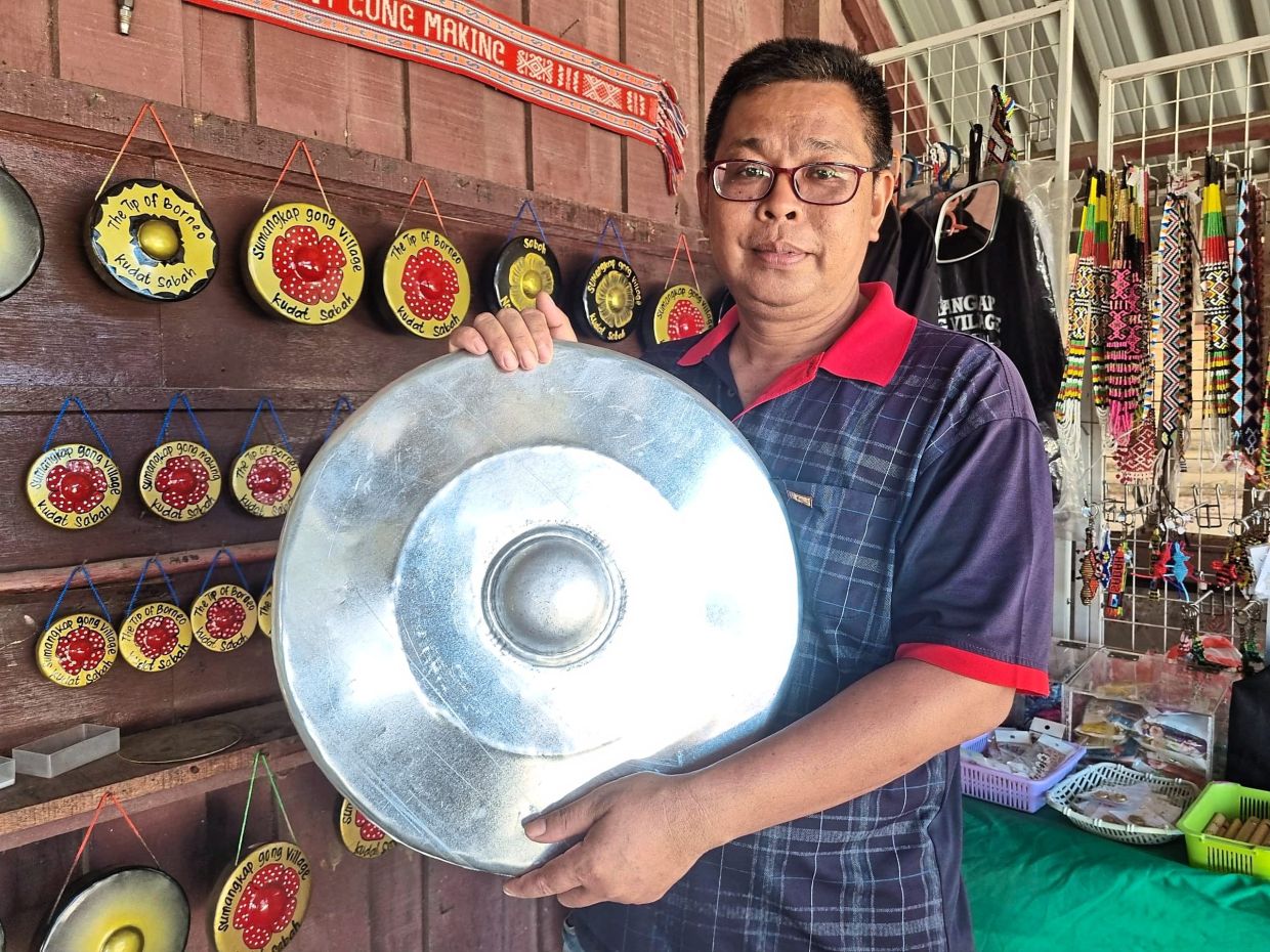 Traditional gong-making beats on in Sabah village | The Star