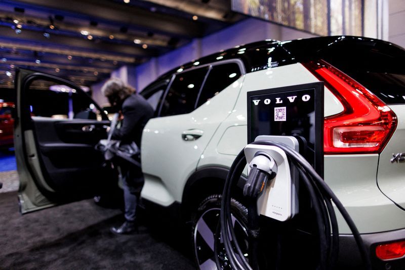 Volvo invests in, taps Breathe Battery tech for 30% faster EV charging ...