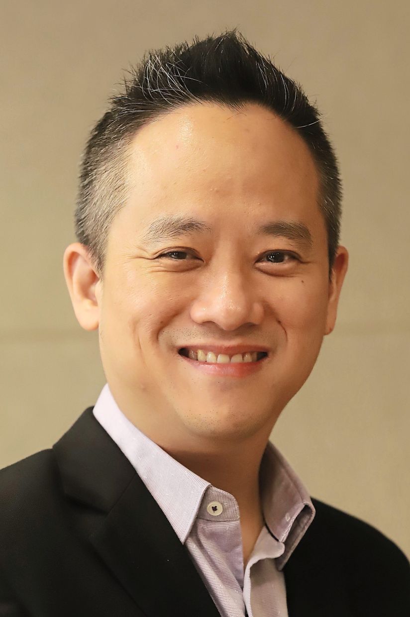 Shaven heads that tell a story | The Star