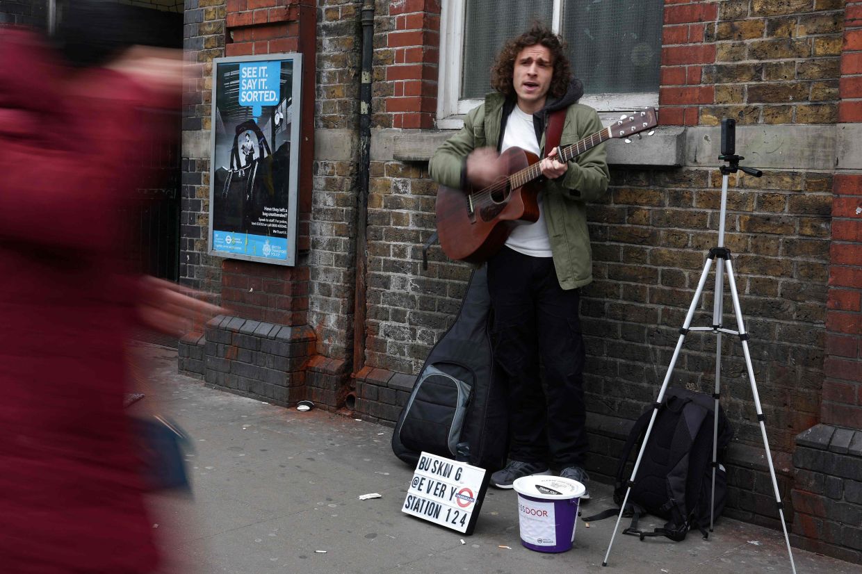 Meet the busker aiming to play every London Tube stop | The Star