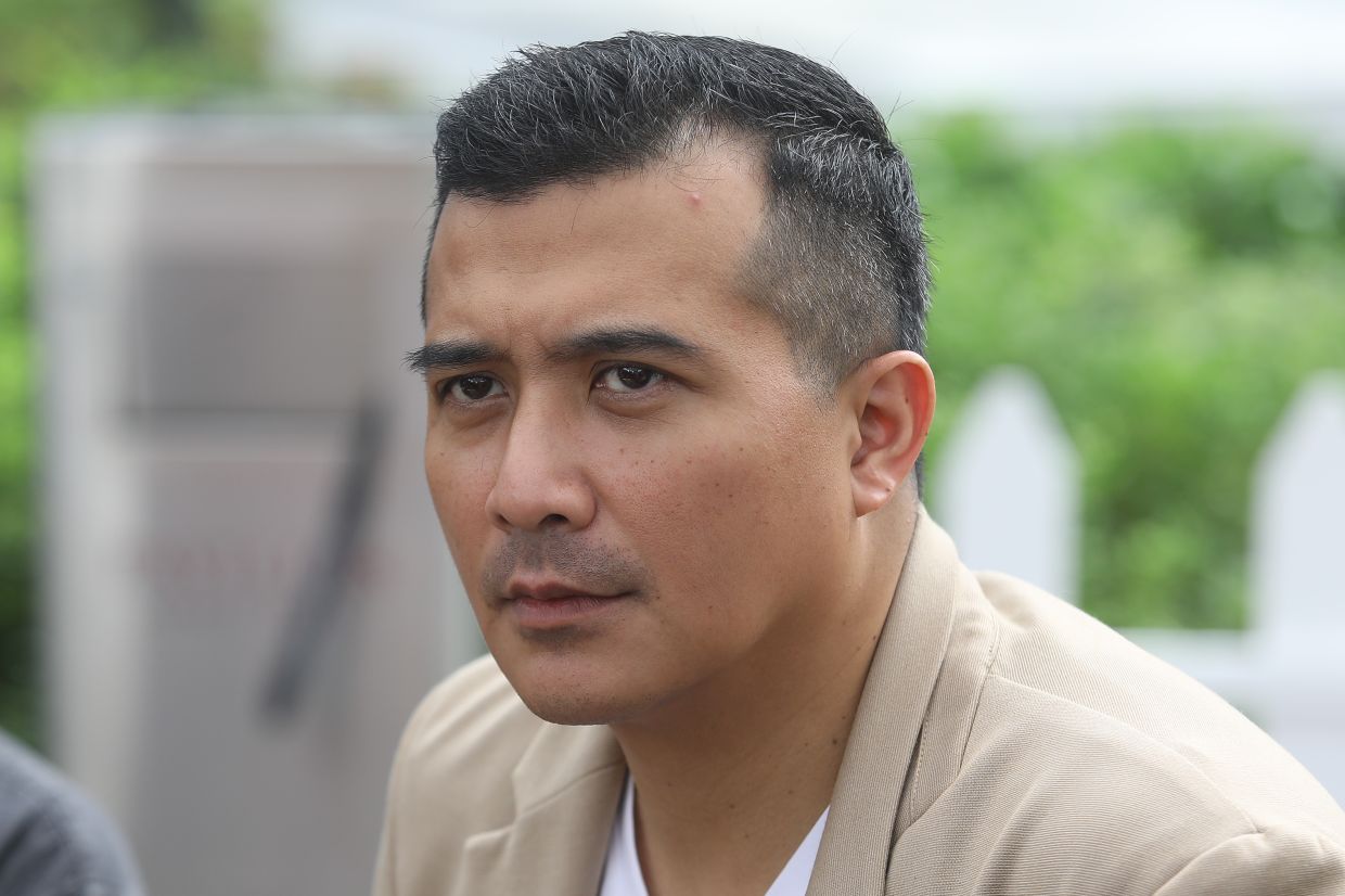 Actor Aaron Aziz files police report after face, voice used in AI ...