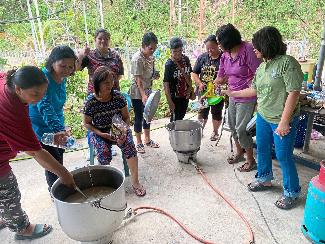 Unity through communal cooking | The Star