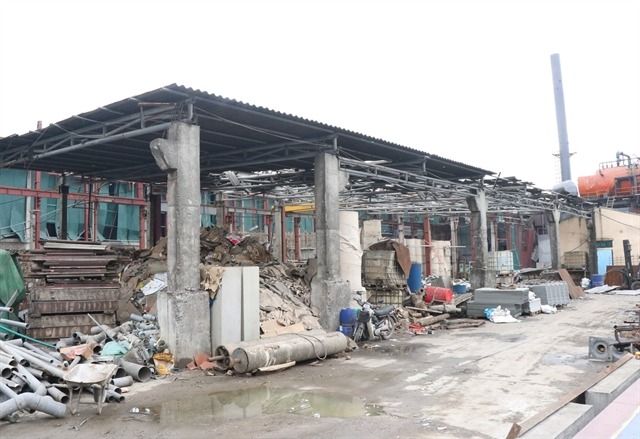Huge factory explosion kills one, injures two others in Vietnam's ...