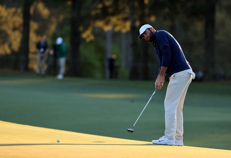 Golf: Golf-Masters co-leader Scheffler looks to seize control at ...