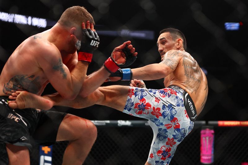 Other Sports: Mixed Martial Arts-Holloway's "BMF" knockout cements UFC ...