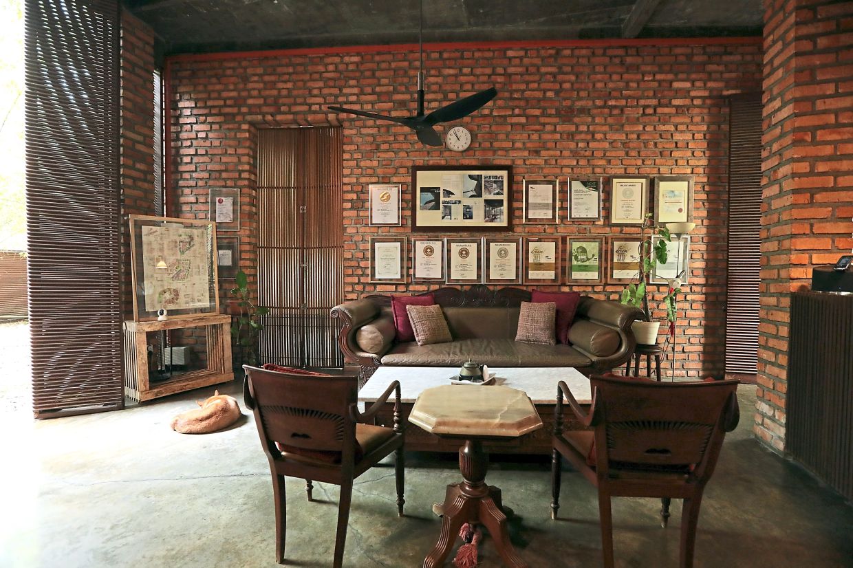 Malaysian architect's 3-storey home is inspired by traditional Malay ...