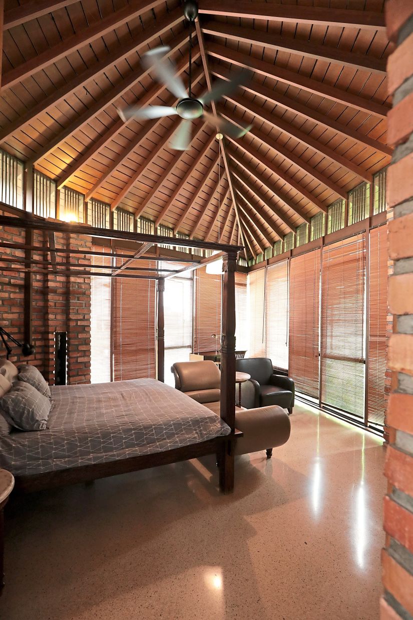 Malaysian architect's 3-storey home is inspired by traditional Malay ...