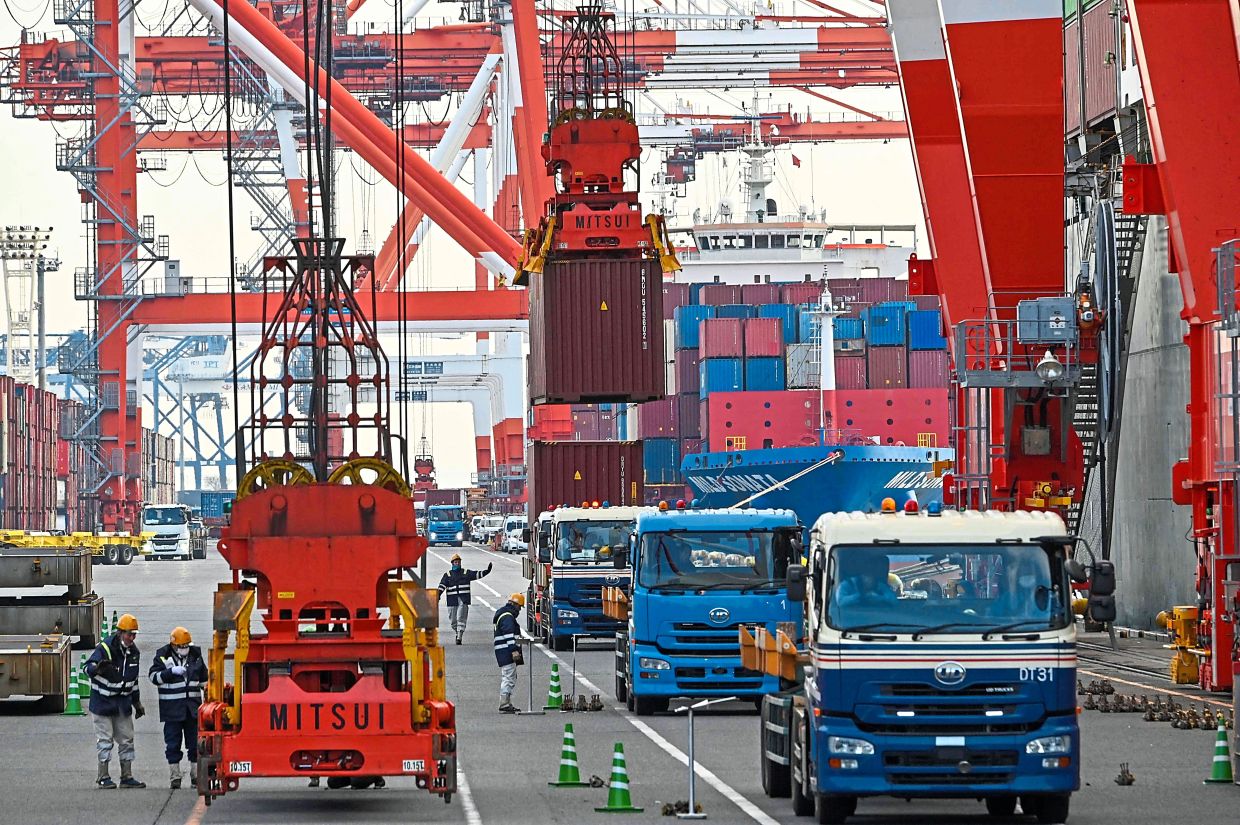 Japanese exports get boost from Beijing | The Star