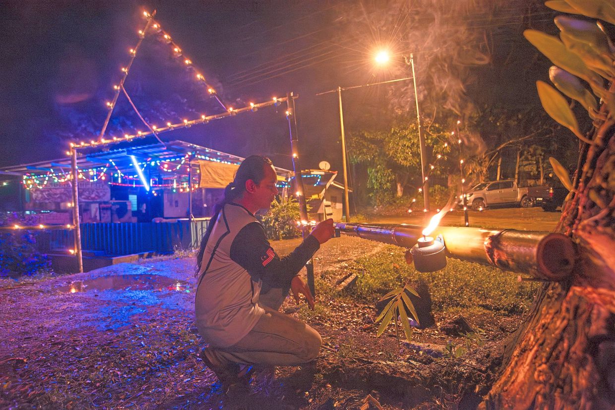 Celebrating the glow of pelita panjut | The Star