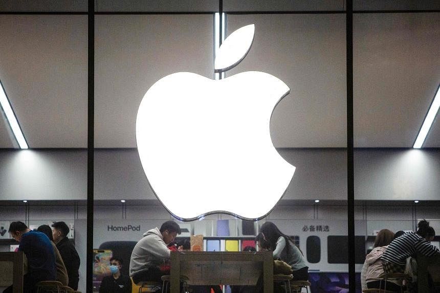Apple tops ranking of S’pore’s best employers, with Google at No. 2 ...