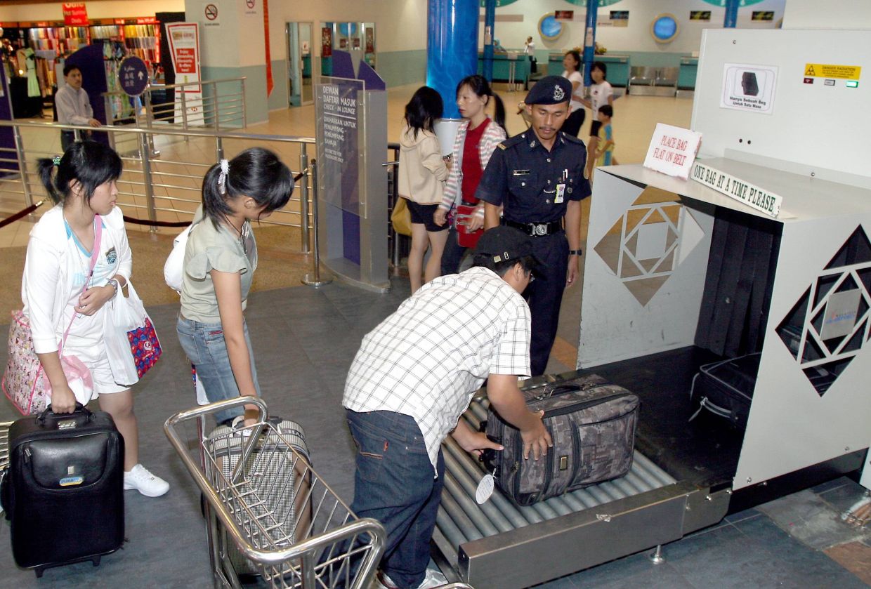 AI luggage scanners to help fight smuggling | The Star