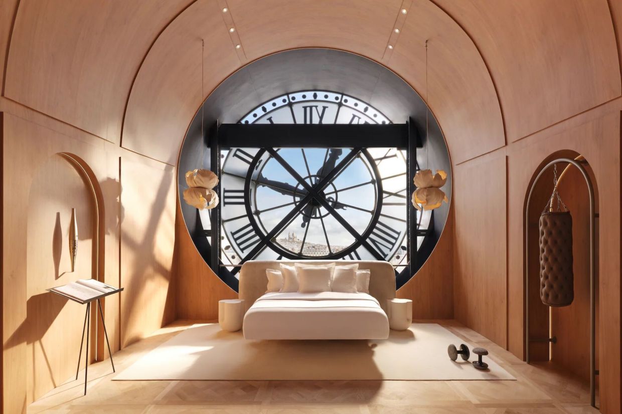 Sleep in a Paris museum with a view on the Olympics opening ceremony ...