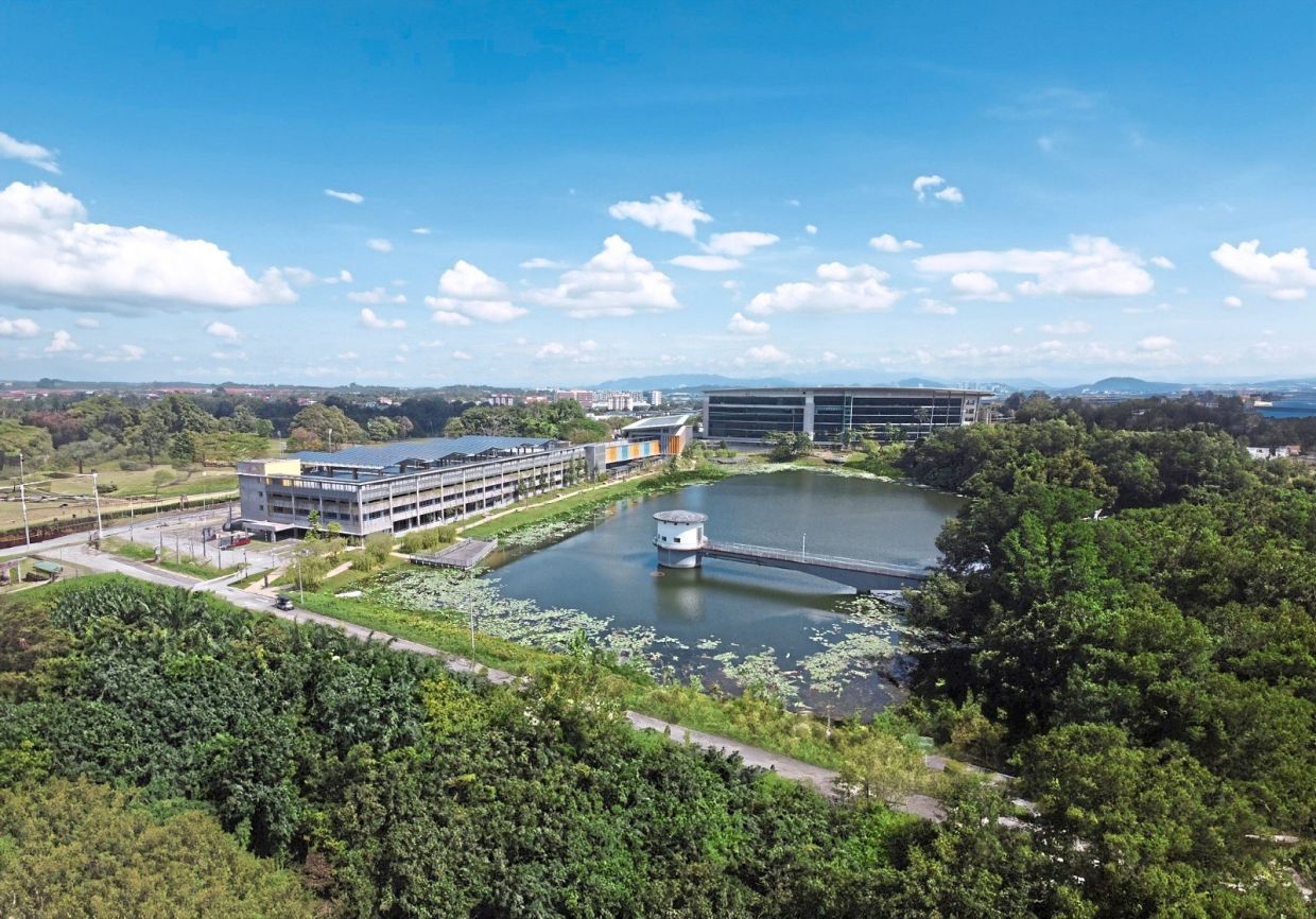 A haven to enjoy books | The Star