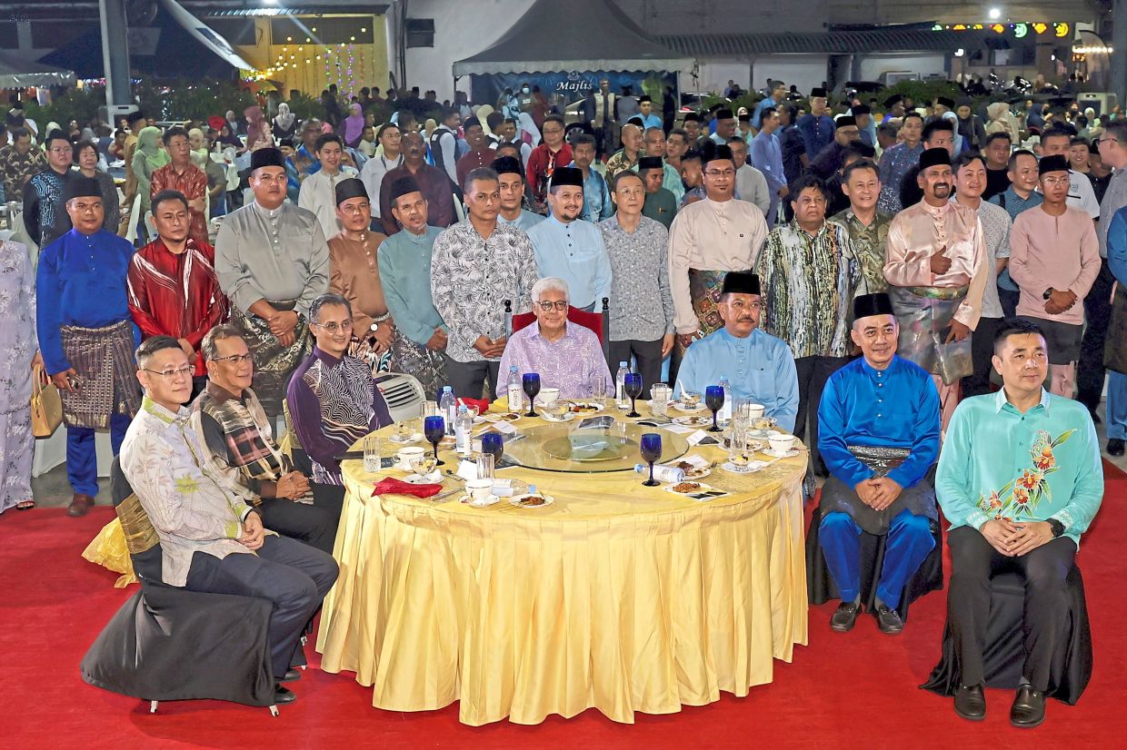 Police’s Raya do attracts 1,000 | The Star