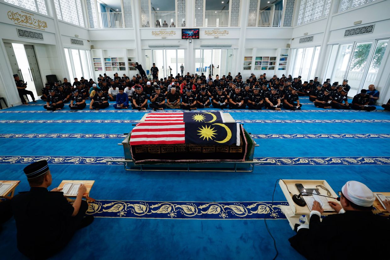 Ulu Tiram attack: Slain policemen's remains brought to mosque for funeral prayers | The Star