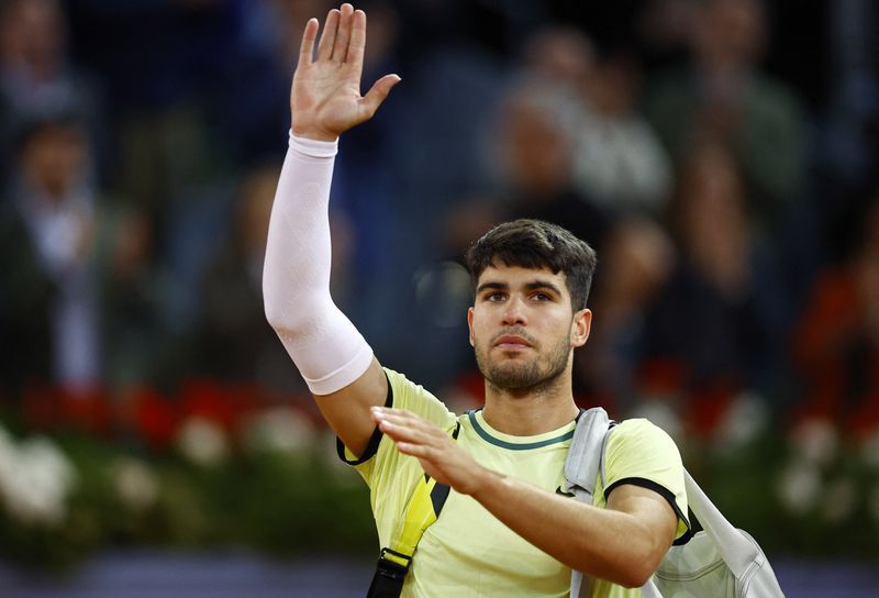 Tennis: Tennis-Alcaraz hopes to shake off injury in quest for maiden ...