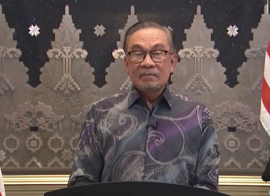 No mercy for extremists, says Anwar | The Star