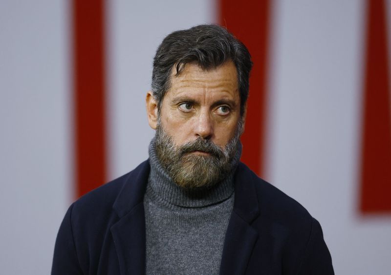 Football: Soccer-Flores slams Barcelona treatment of 'legends' after ...