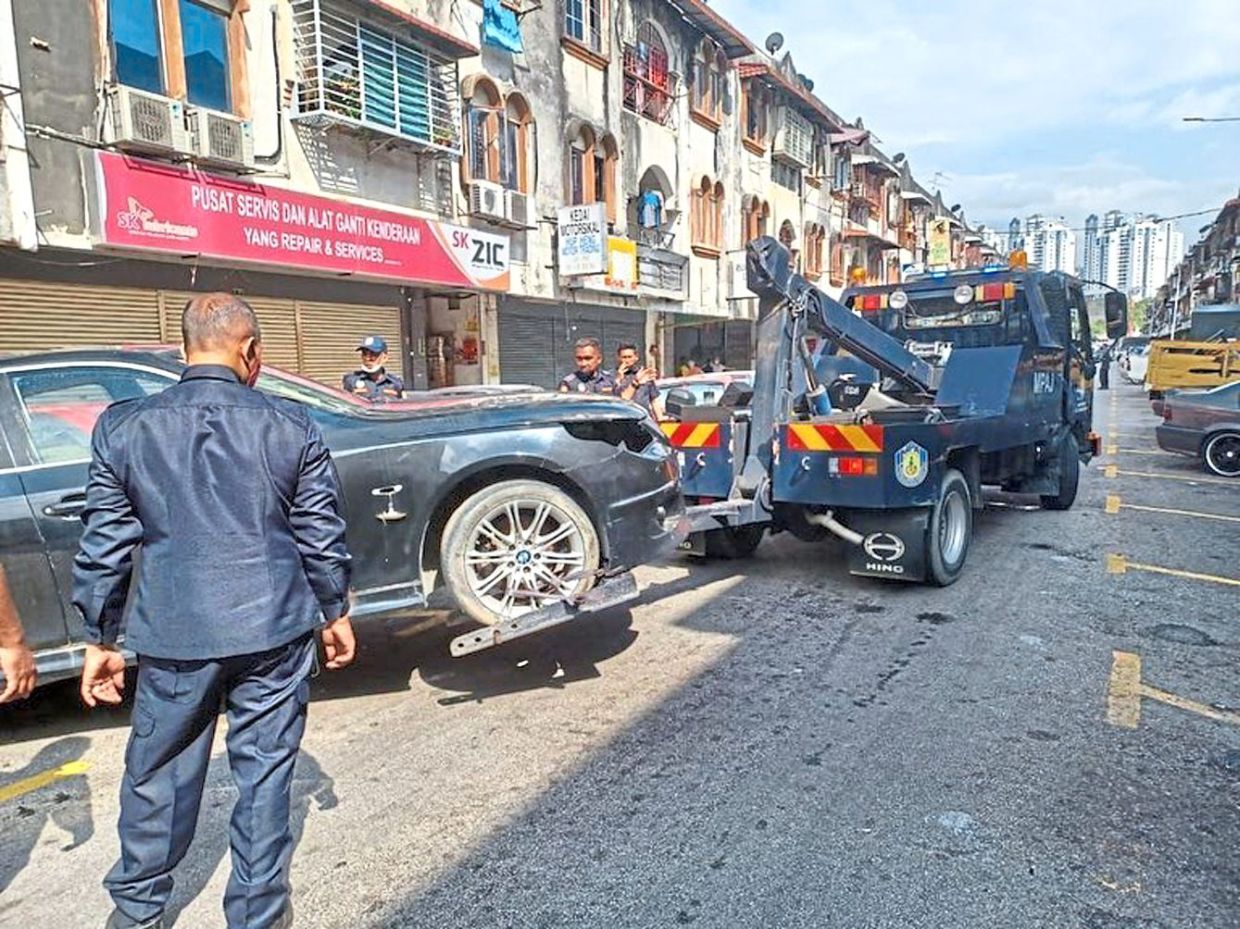 Charge offenders for obstruction, MPAJ told | The Star