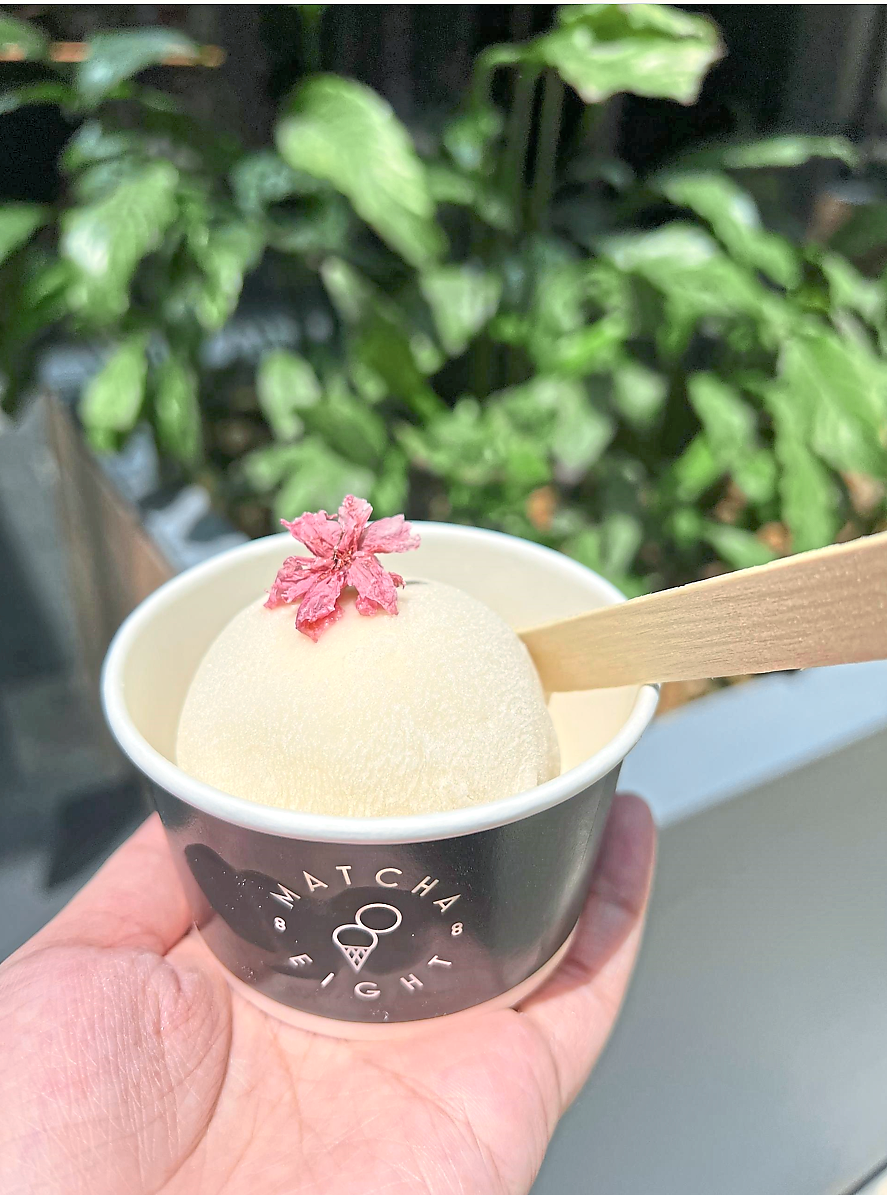 Dessert chain blossoms with essence of sakura | The Star