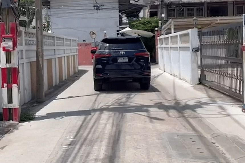 Thaksin’s mansion under close watch as questions arise over his ...