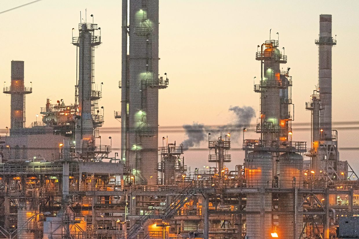 ConocoPhillips to acquire Marathon Oil | The Star