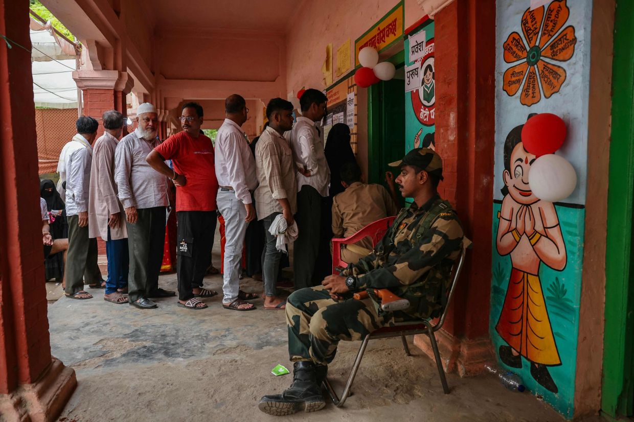 Hindu holy city votes as India's six-week election ends | The Star