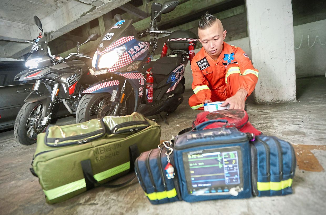 Unsung hero ‘Jiu Ming Ge’ riding to the rescue | The Star