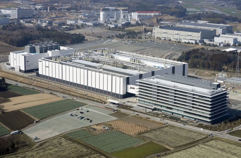 Japan considers new legislation to back advanced chipmaking | The Star