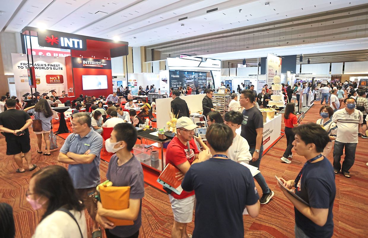 Thousands turn up on last day of Star Education Fair 2024 | The Star