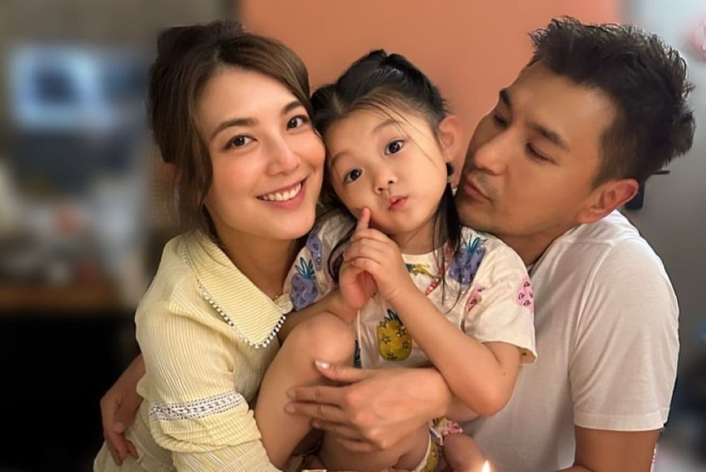 HK actor Ruco Chan defends wife Phoebe Sin from "gold digger" allegations | The Star