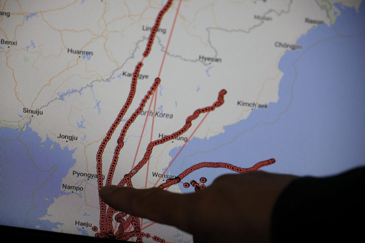 Seoul activists develop ‘smart balloons’ to send messages deep into ...