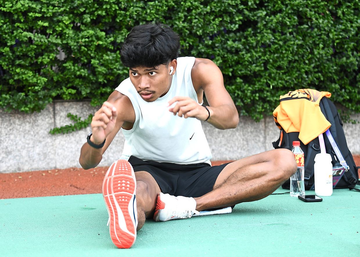 Athletics: Sprinter fails to make 200m final but will be ready for pet ...