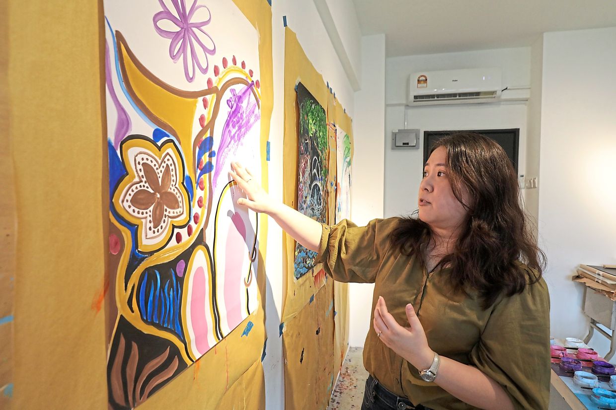 It’s not just art: two women share their thoughts on process painting ...