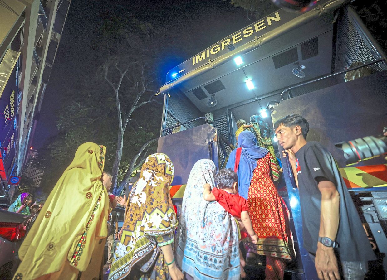 Child begging ring busted | The Star