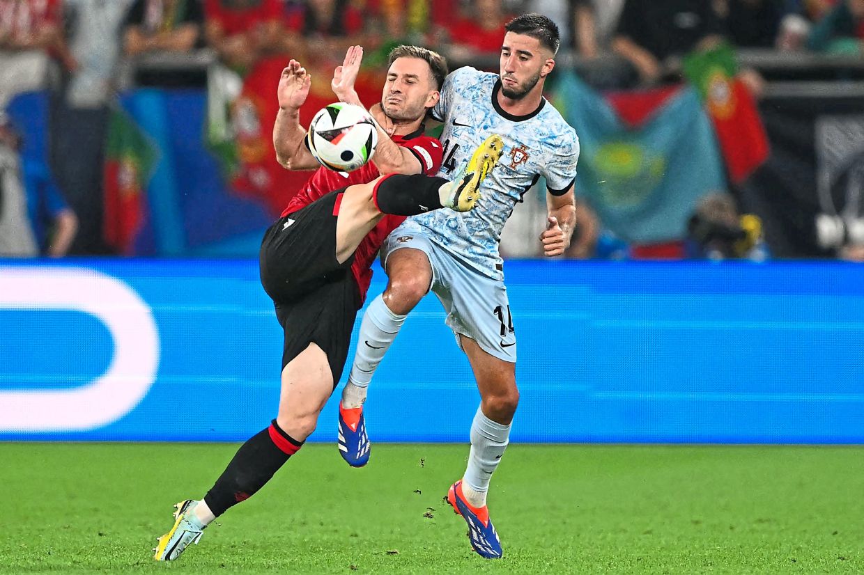 Football: Nothing to lose, so we won, says Sagnol | The Star