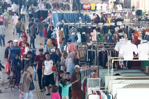 Indonesia plans import duties on clothing and ceramics, confirms ...